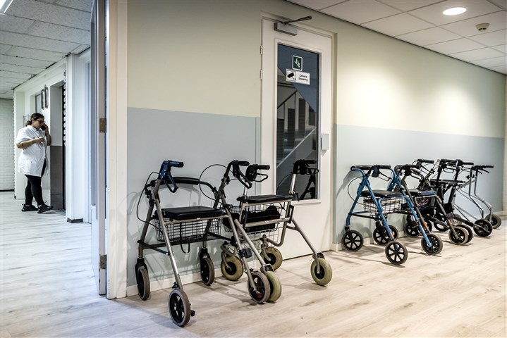 Nieuwe armoedemeting: 540 duizend mensen arm in 2023 | CBS