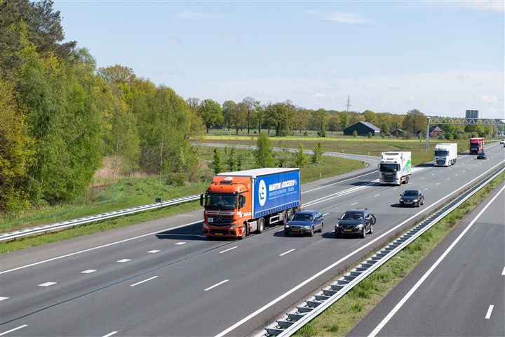 Arbeidsmarkt minder krap in het eerste kwartaal van 2025 | CBS